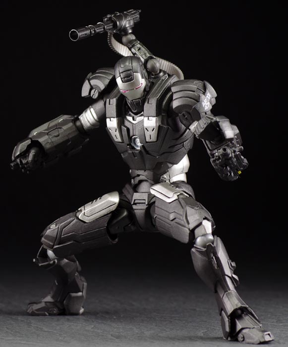 GEEKISH PURSUITS: REVIEW: Hasbro War Machine
