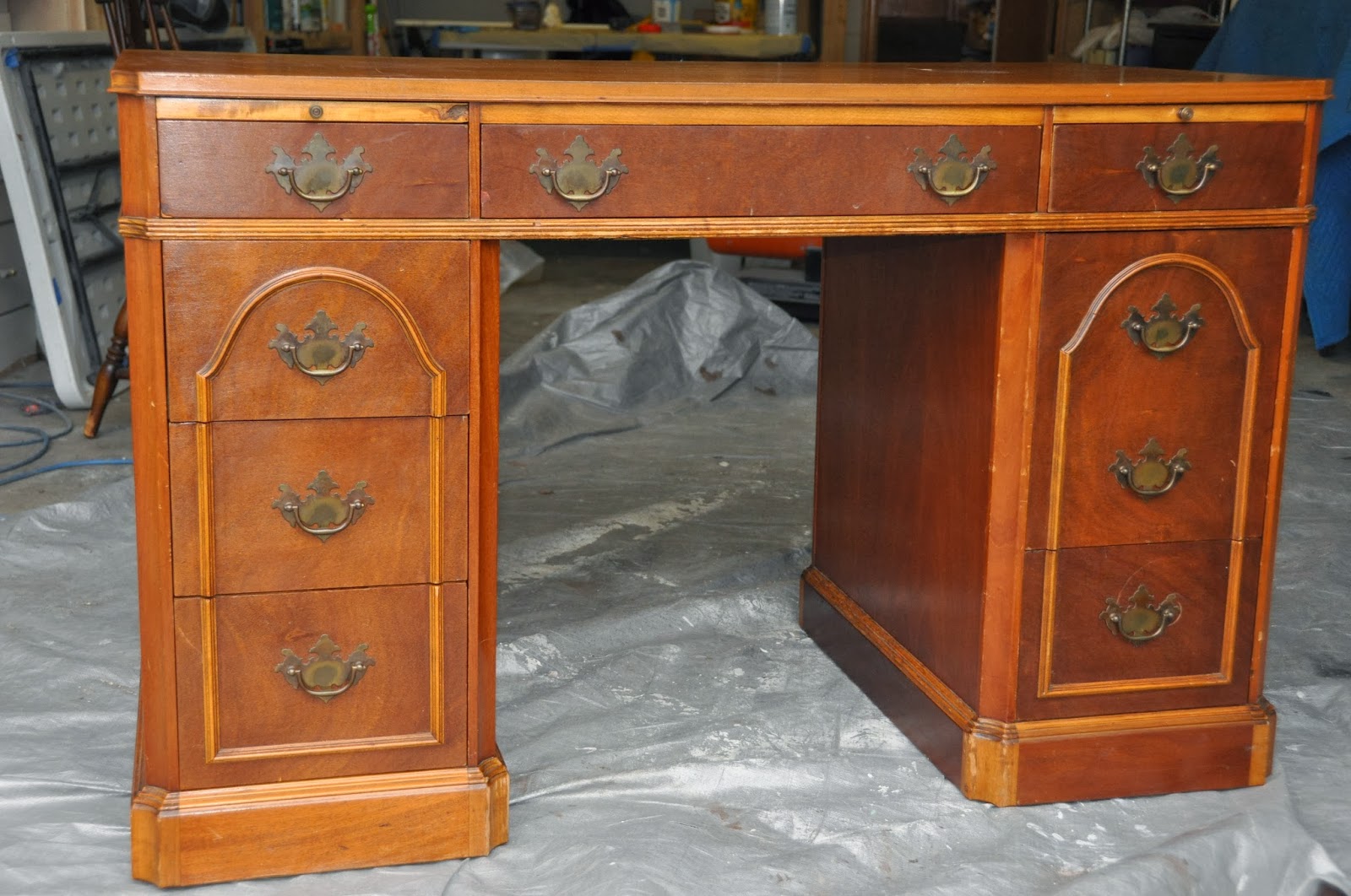Sweetly Chic: Elegant Country Chic Desk