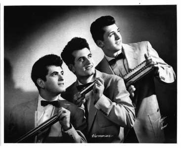 Janela aberta - Blogue de harmonica: Sgro Brothers