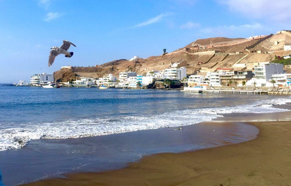 Playa Naplo en Pucusana