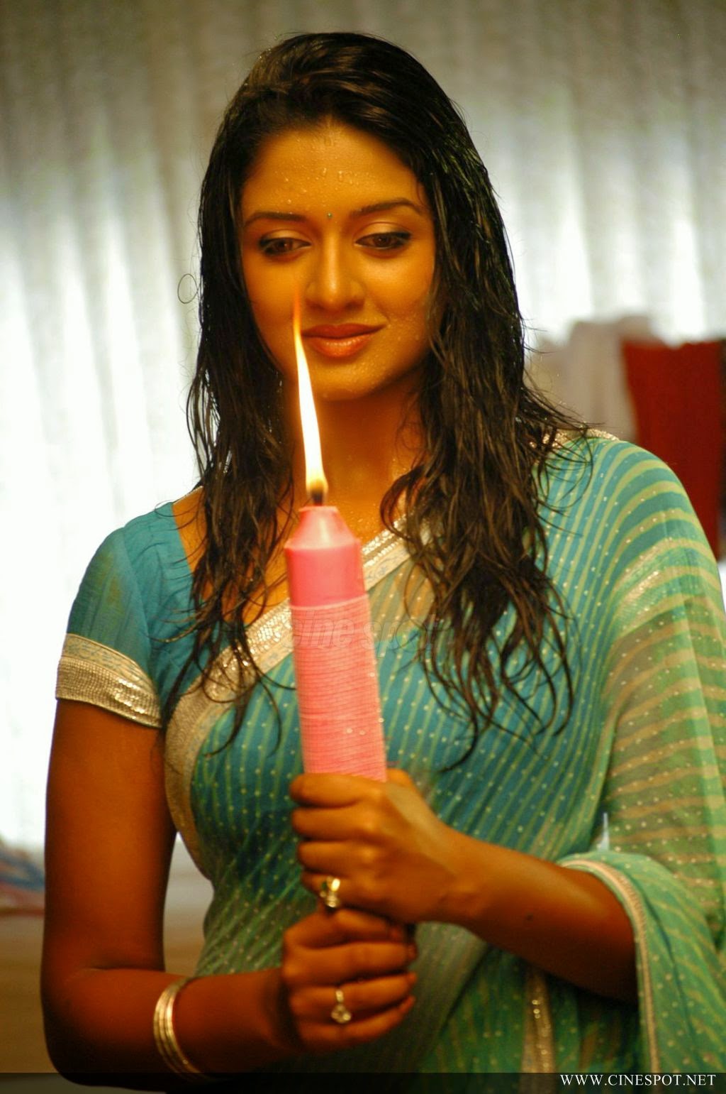 cinespothd: VIMALA RAAMAN