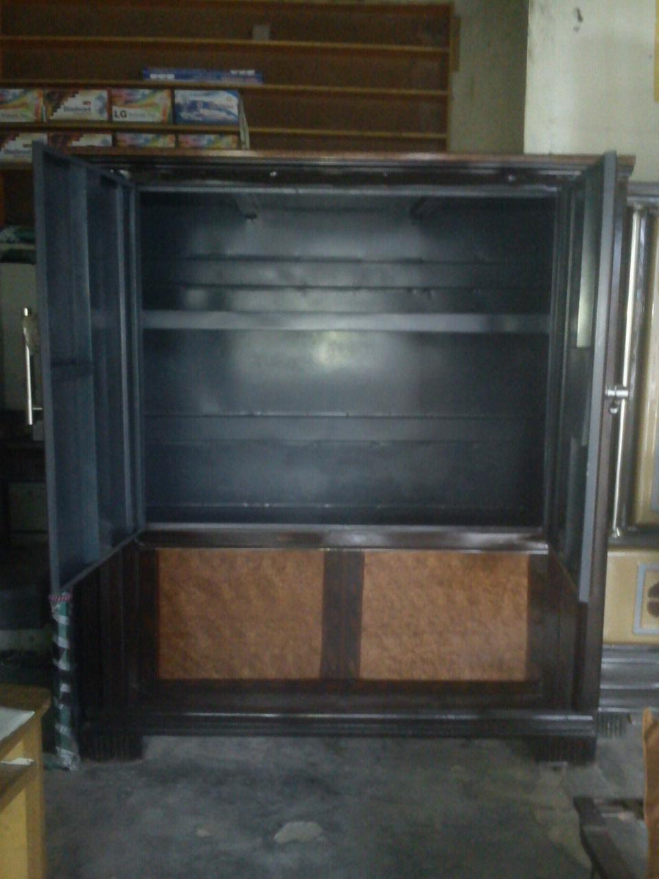 Latest Bister set Almari ~ Mirza Trunk House