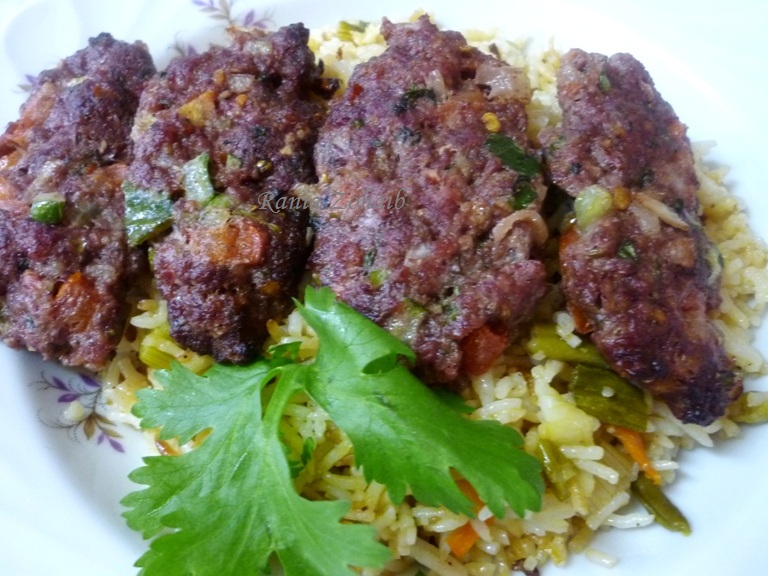 Rania @ Work with sugar'n spice: Iskendar Kebab with Vegetable Fried Rice