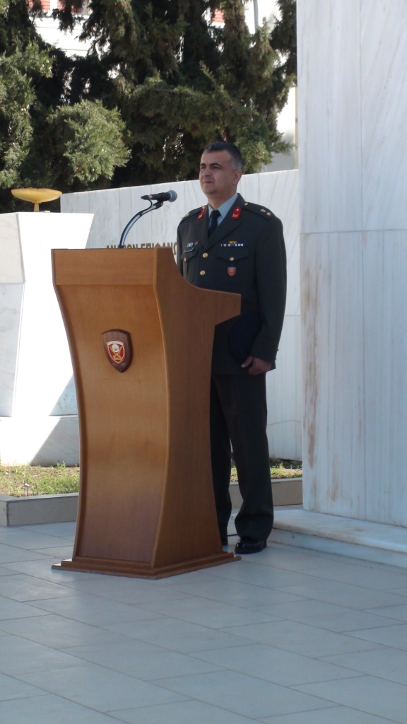 EVRIPOS NEWS: ΠΑΡΑΔΟΣΗ - ΠΑΡΑΛΑΒΗ ΣΧΟΛΗ ΠΕΖΙΚΟΥ ΧΑΛΚΙΔΑ --- ΦΩΤΟΣ