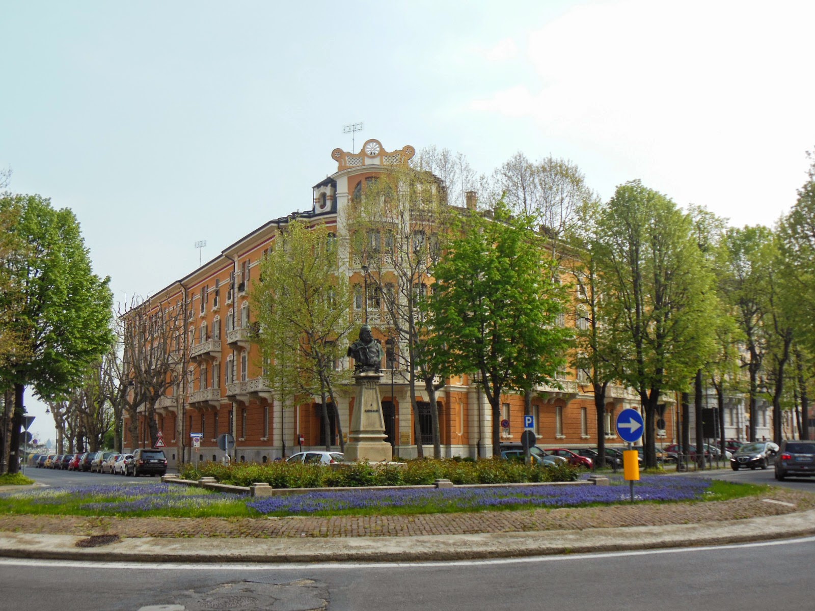 Cuneo e dintorni: Rondò Garibaldi