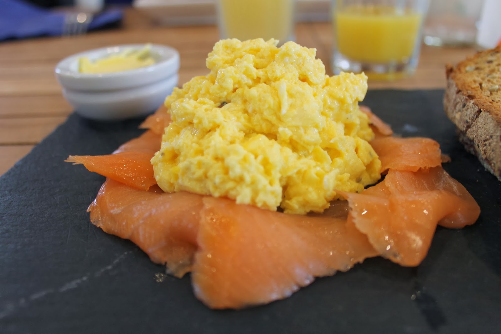 Mayfield Bakery | The story of a girl who lives above her means