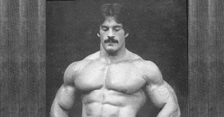 Bodybuilder Bulge, Posing Trunks, VPL: Mike Mentzer: classical Mike ...