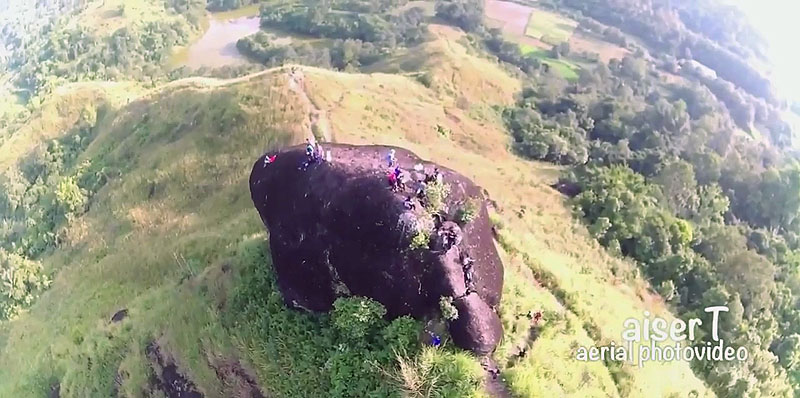 ‘Bukit Batu Manda Belubus’ Objek Wisata Baru di Kabupaten Lima Puluh ...