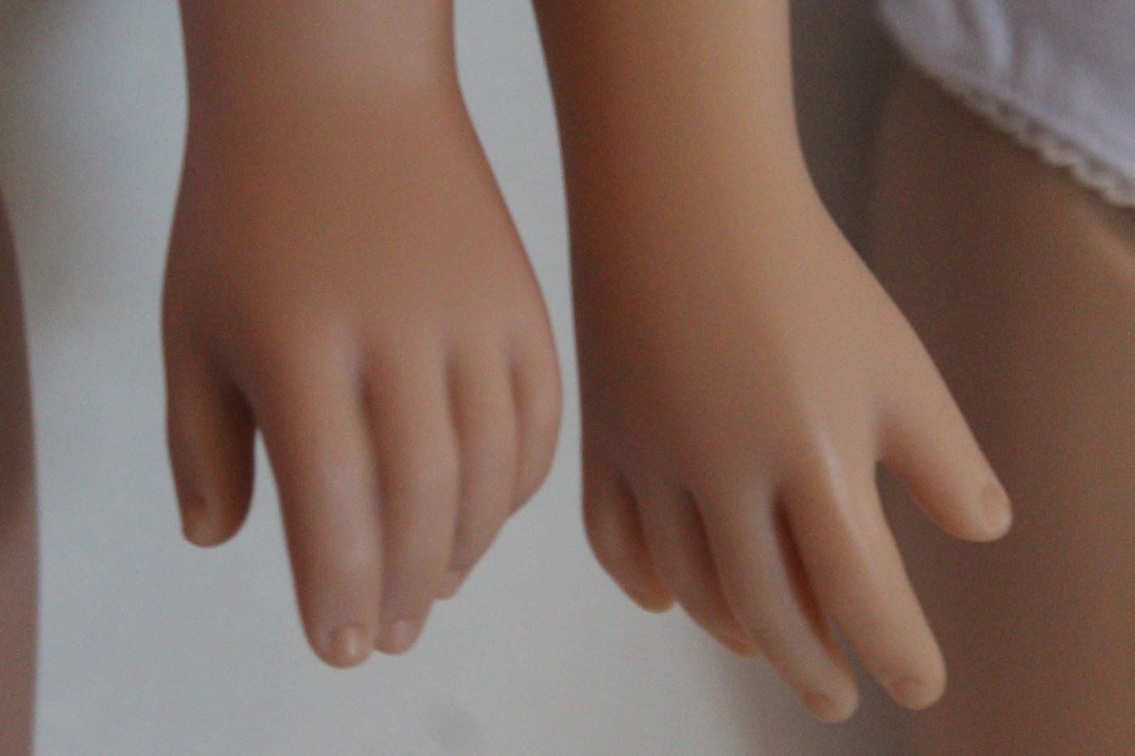 PLANET OF THE DOLLS: Review of Maru From Maru and Friends