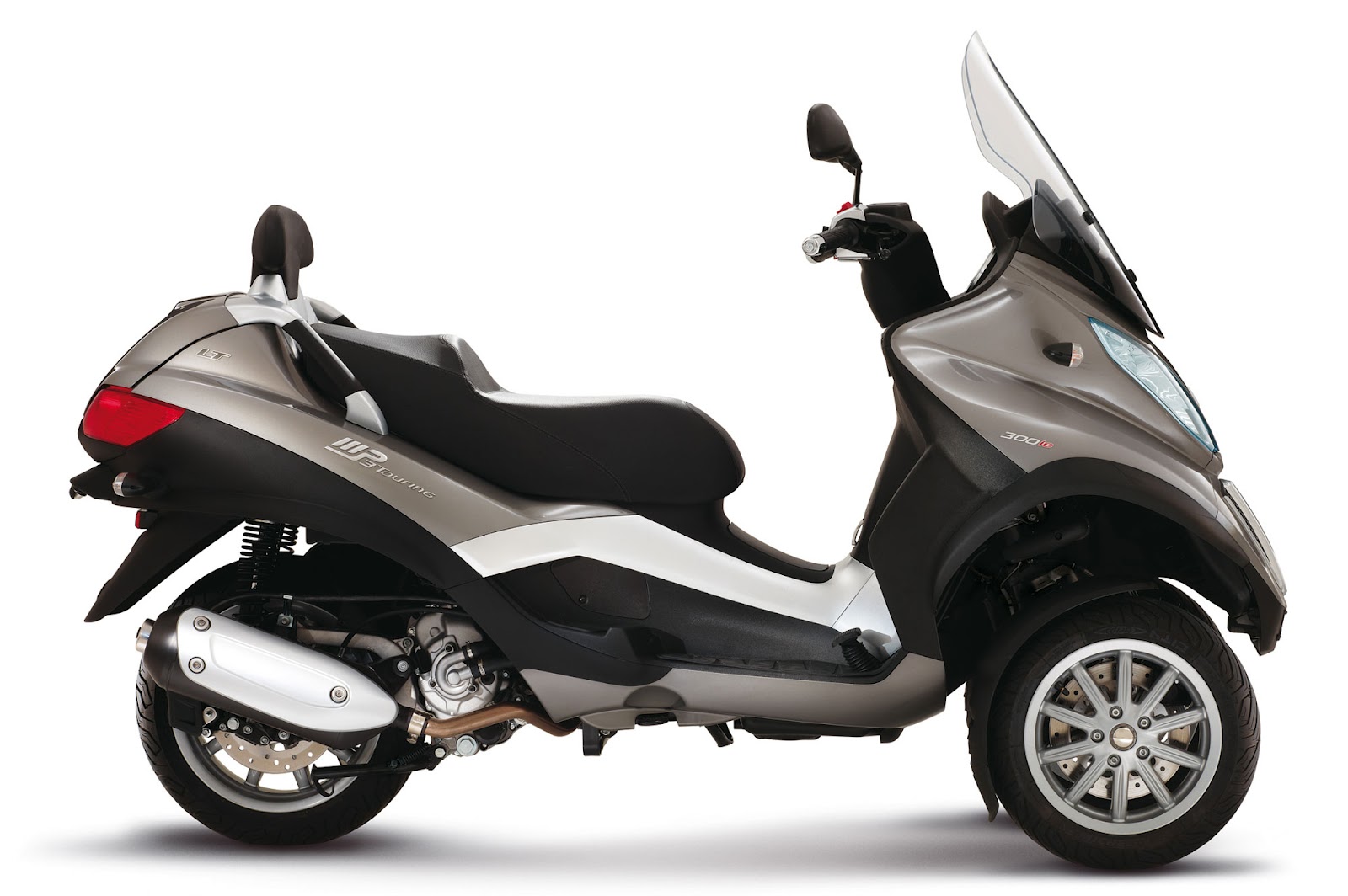 2012 Piaggio Mp3 Touring LT 300 I.E. Review | Motorcycle News