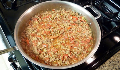 Vera's Cookbook: Empanada - Spanish Meat Pocket Pie