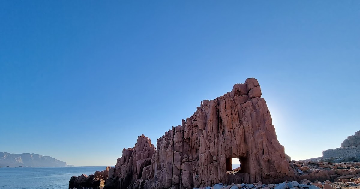 Berge beleben: Rocce Rosse Arbatax (Roter Felsen von Arbatax) | Provinz ...
