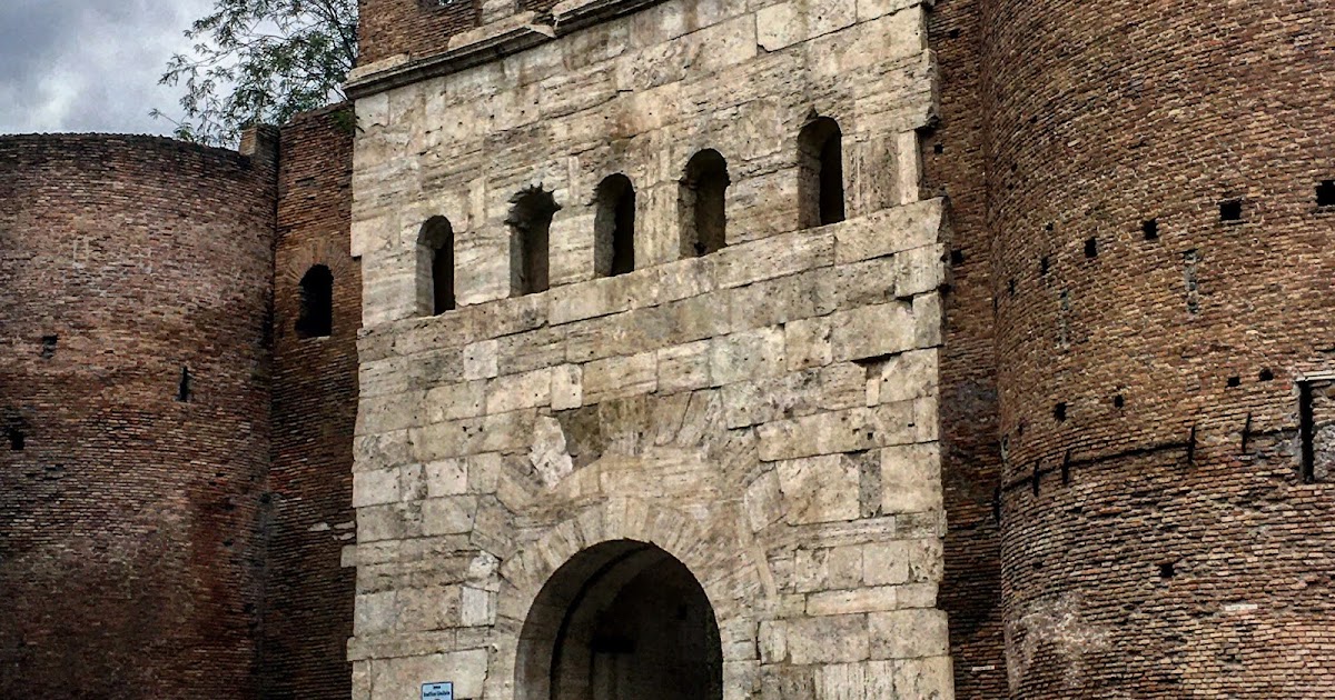 Rerum Romanarum: Porta Latina