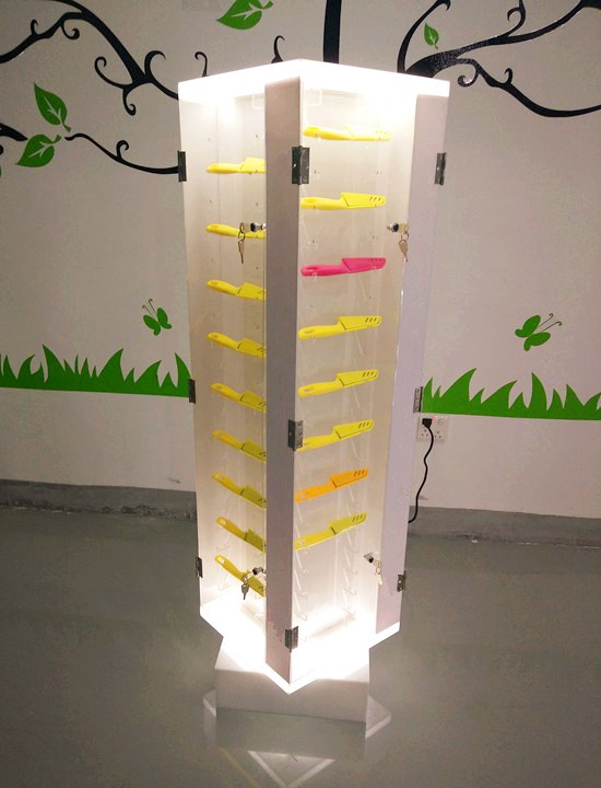 Acrylic Knife Display Stands: Acrylic Knife Display Stand