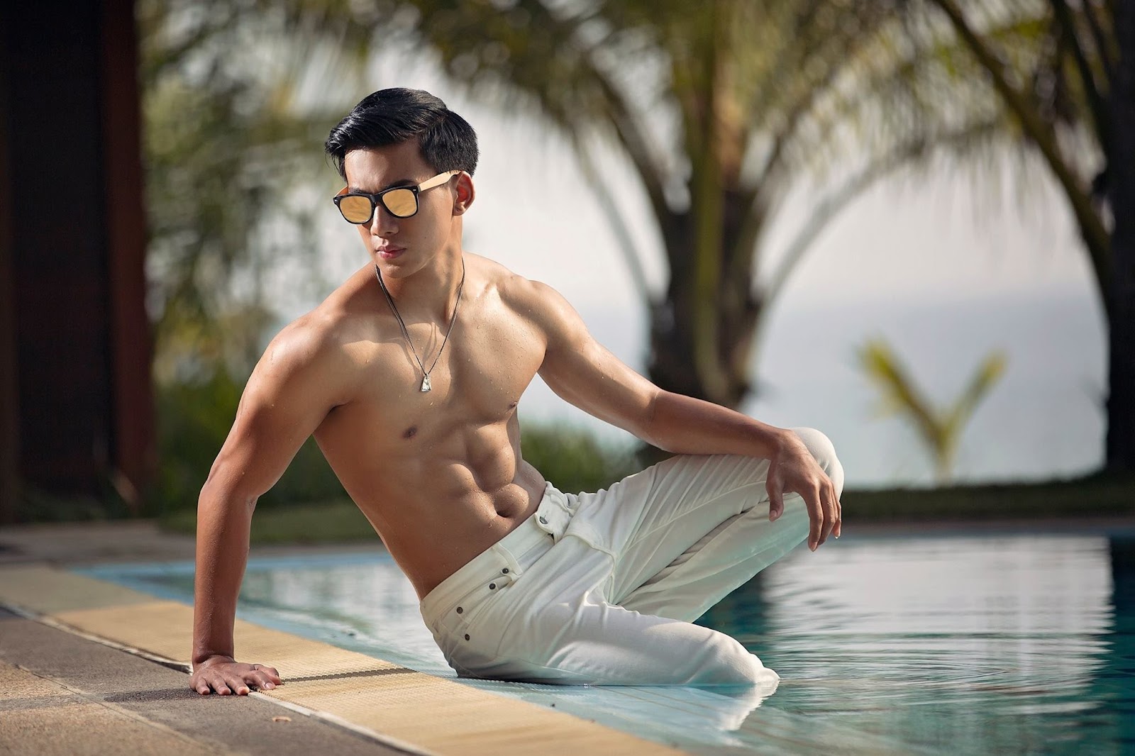 M y a n m a r H u n k s: Myanmar Sexy Super Model "Mung Htoi Aung"