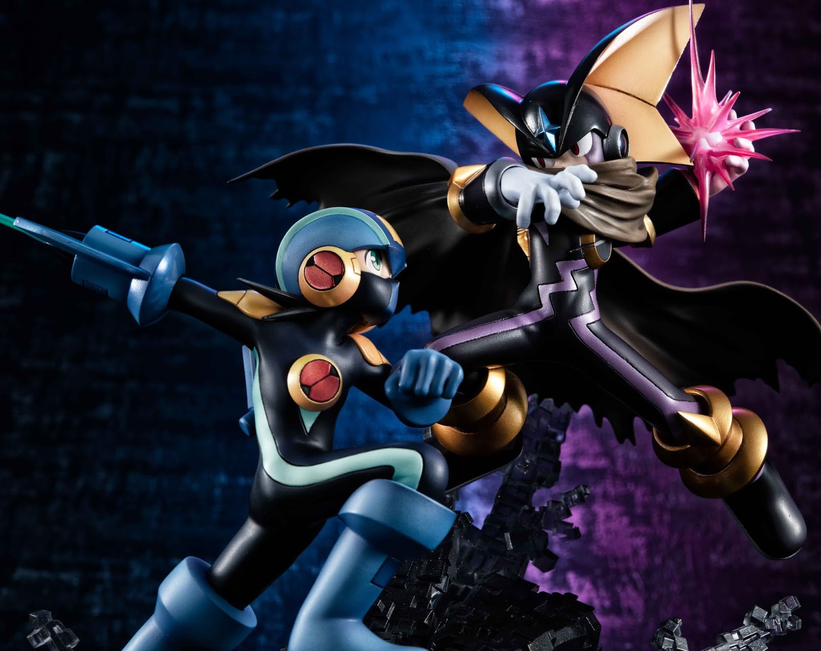 Rockman Corner: MegaHouse's Rockman.EXE: Rockman vs Forte Statue Paint ...
