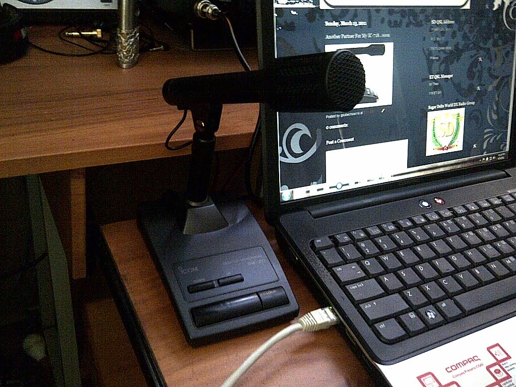 113 SD / ET 120 : DXCC HUNTER: My New Icom SM-20