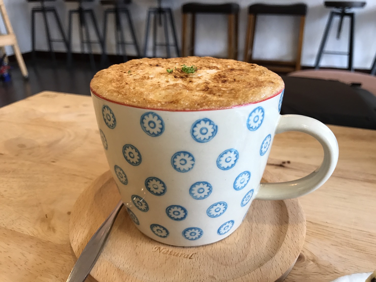 抹茶與巧克: 《寵物友善餐廳》大安森林公園_敲敲咖啡界的烤布雷_CApu caFE