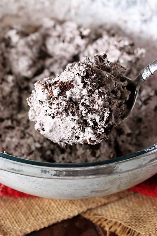 Easy Chocolate Fluff | The Kitchen is My Playground