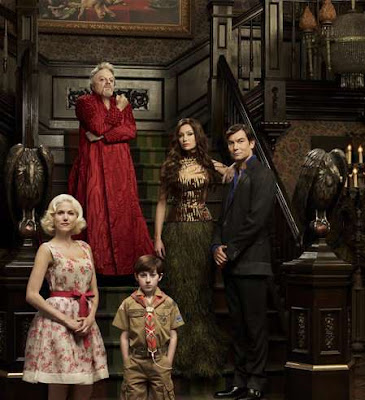 SNEAK PEEK : "Munsters" Reboot "Mockingbird Lane"