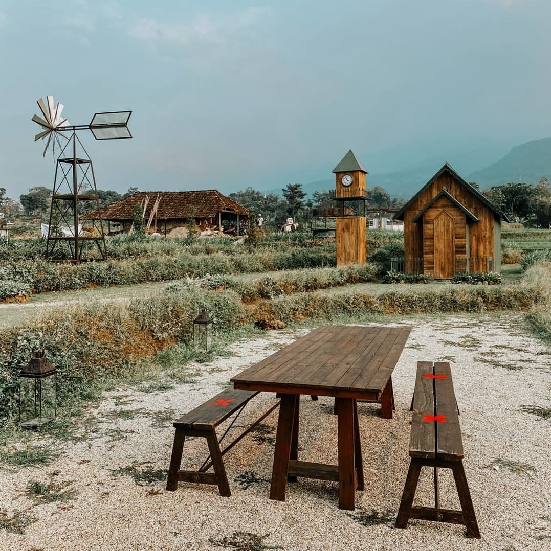 Rustic Market Trawas Mojokerto Harga Menu, Daya Tarik & Lokasi