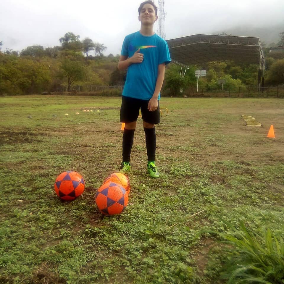 ACADEMIA DE FUTBOL GLADIADORES GUATIRE