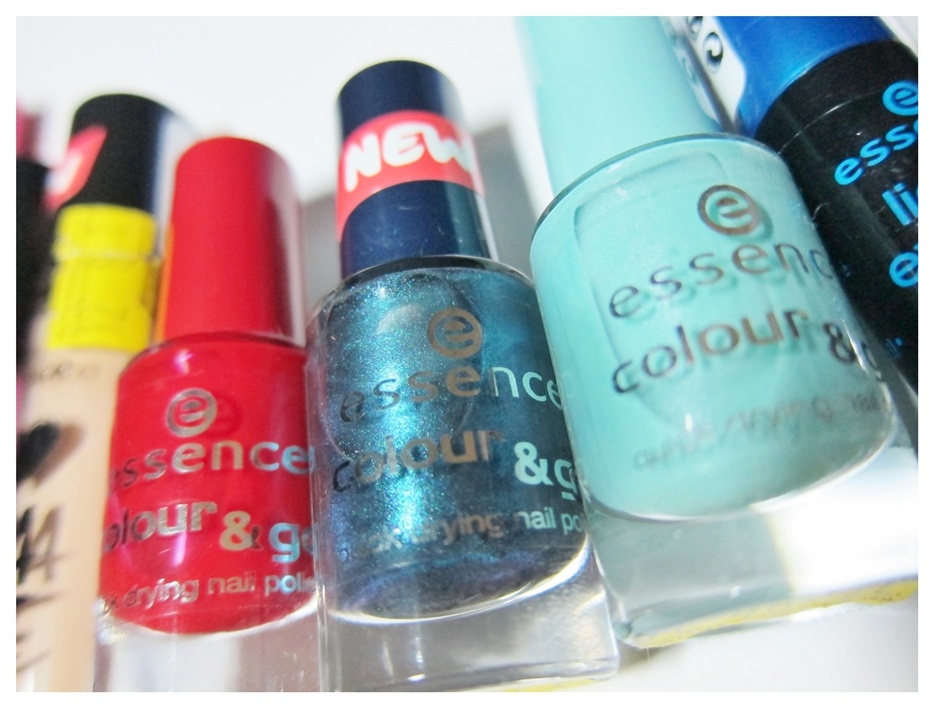 WICKERMOSS: HAUL: essence cosmetics!