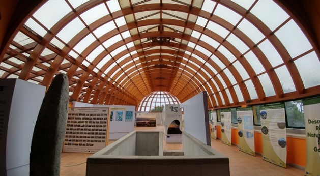 MEDIO NATURAL UN ESPACIO COMPARTIDO: EL CENTRO DE EXPOSICIONES del ...