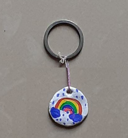 Easy Crafts - Explore your creativity: DIY Keychain with clay- Craft 3