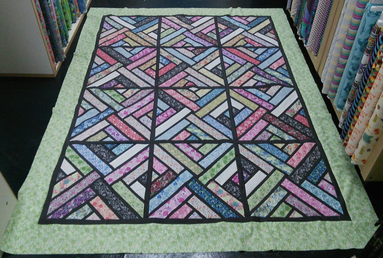 Cynthia's Creating Ark: Fractured Paintbox Quilt