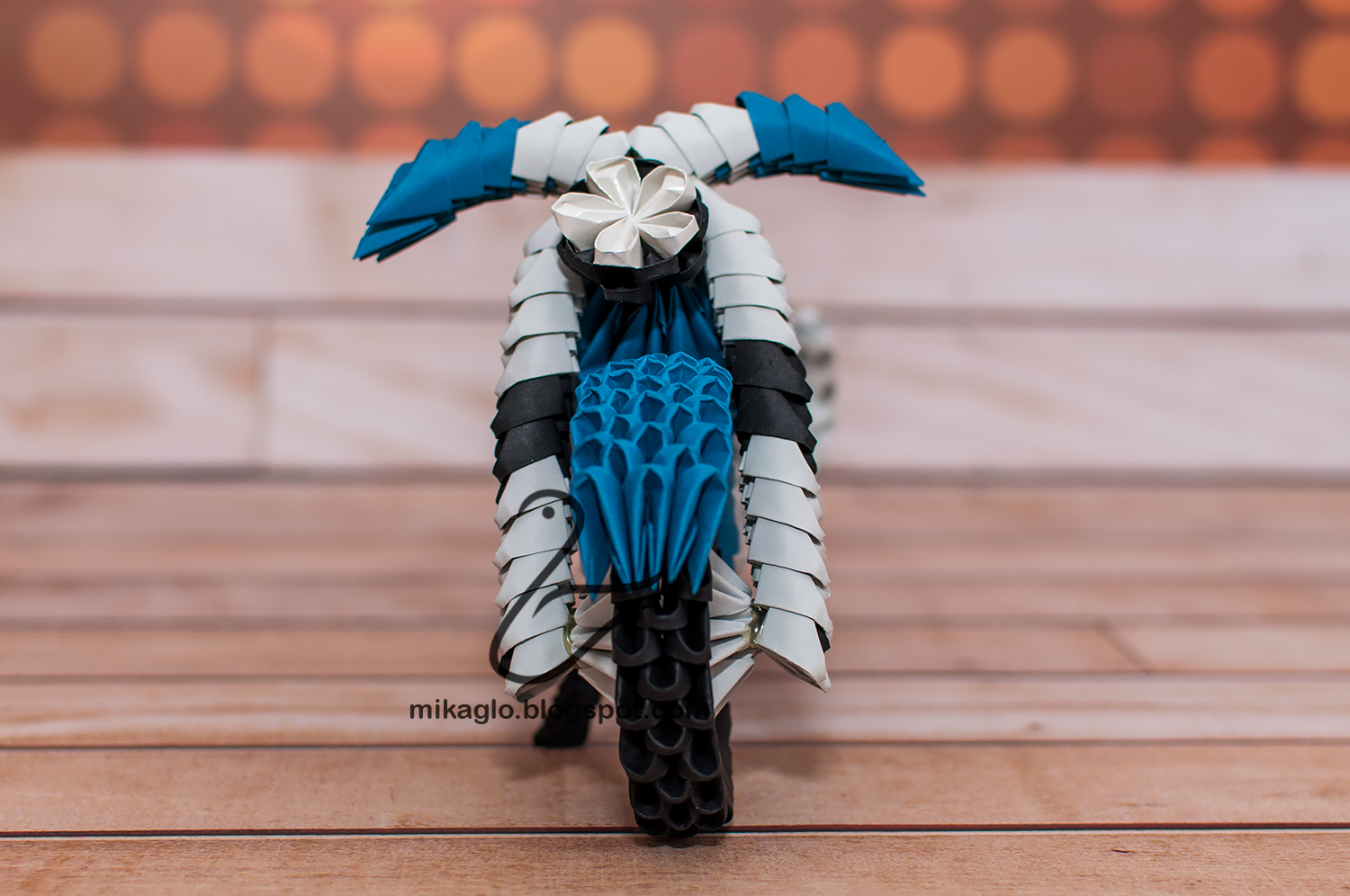 Origami 3d - mikaglo: 766. Motor z origami / 3d origami motorcycle