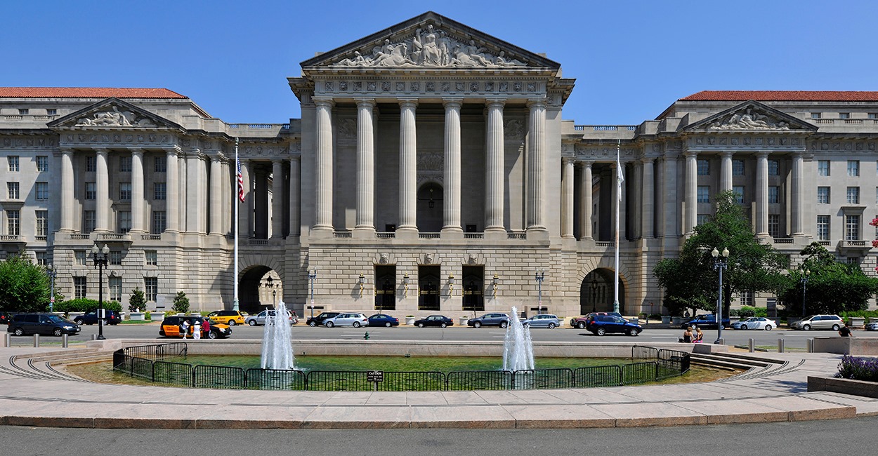 TradArch: Classical vs Modernist, Federal Buildings of Washington DC