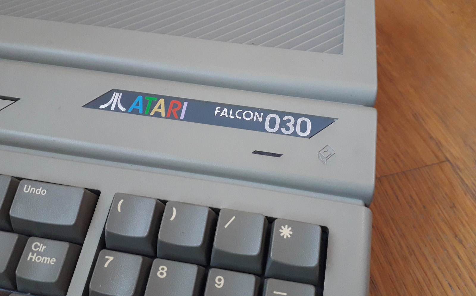Old Machinery: Atari Falcon 030