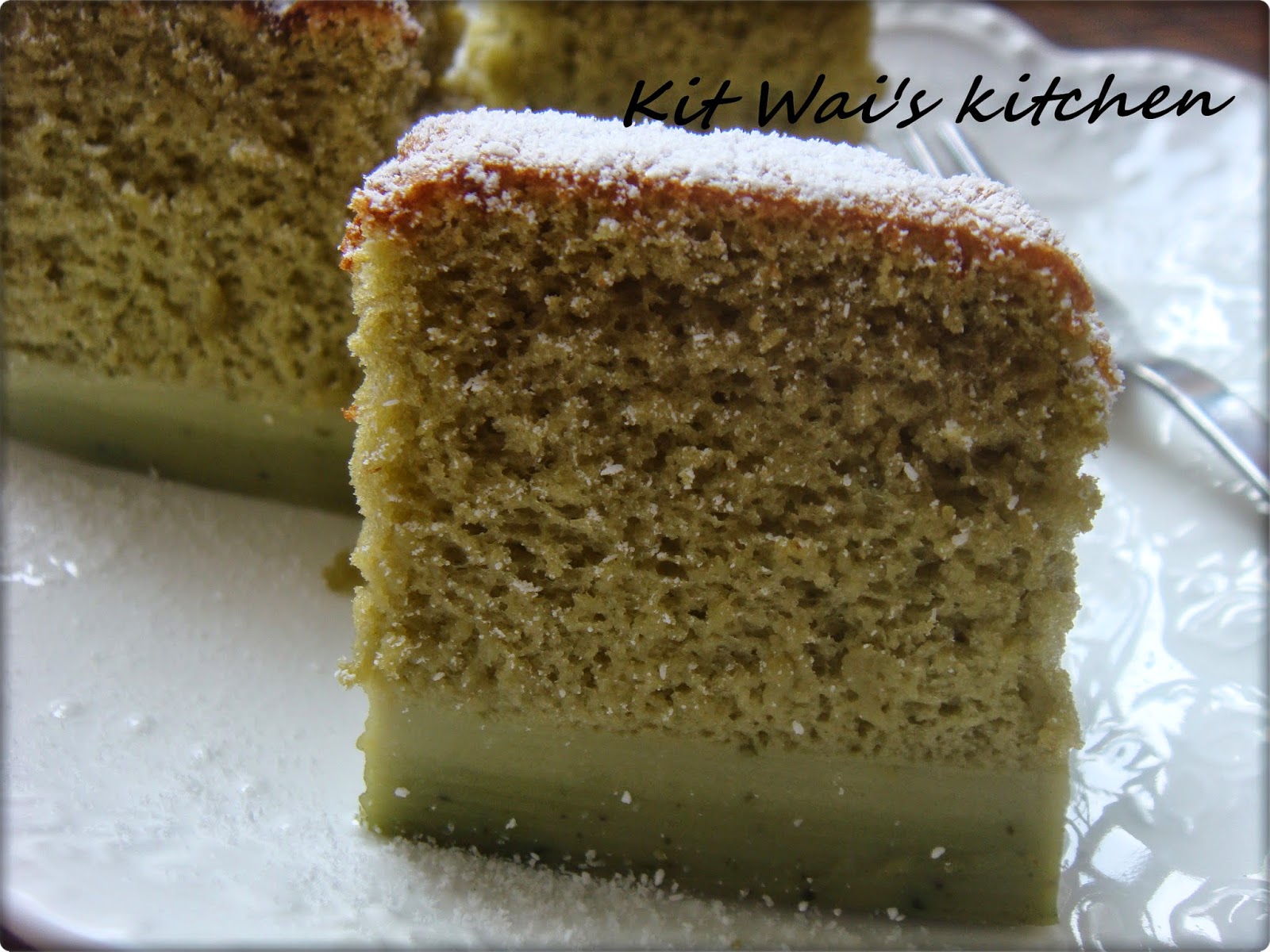 Kit Wai's kitchen : 抹茶魔术卡士达蛋糕 ~ Matcha Magic Custard Cake