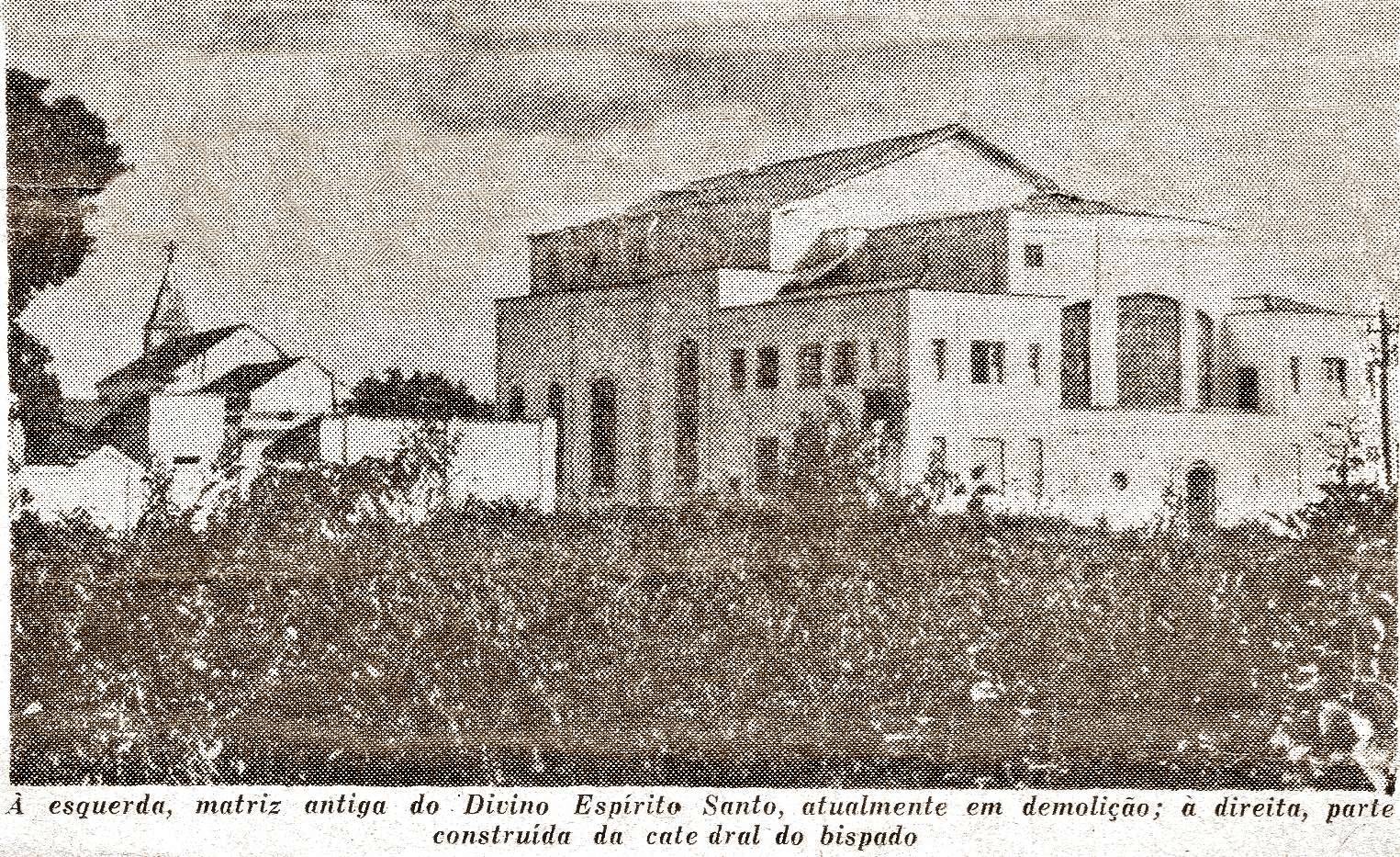 Museu Fotográfico de Divinópolis : Largo da Matriz & Catedral do Divino ...