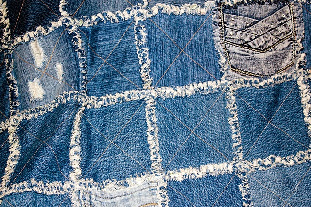 From City Streets to Country Roads: Denim Rag Quilt - DONE!