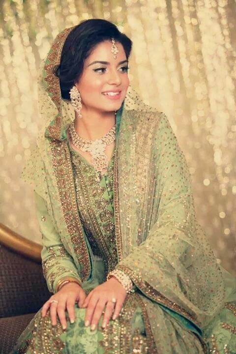 Wedding Jewelry: New valima dresses 2015