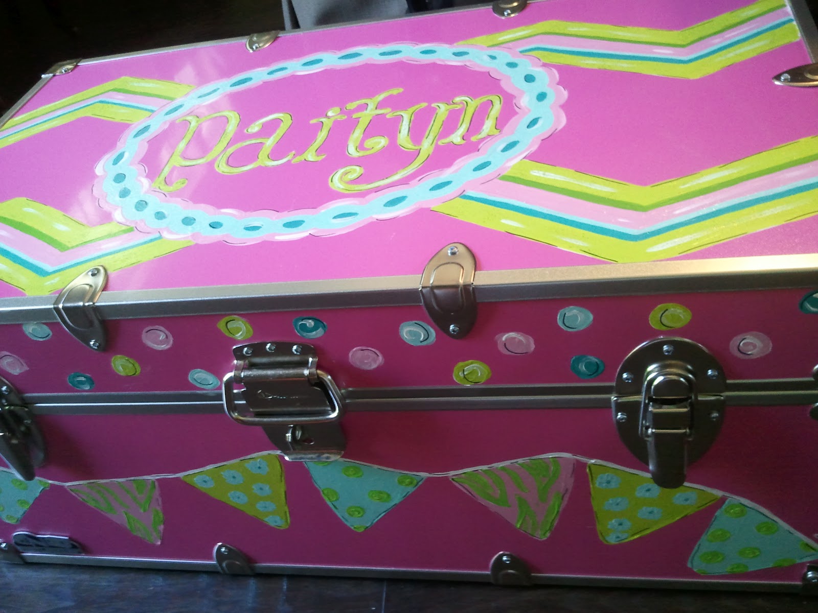 Birdie Pearl: Camp Trunk Fun