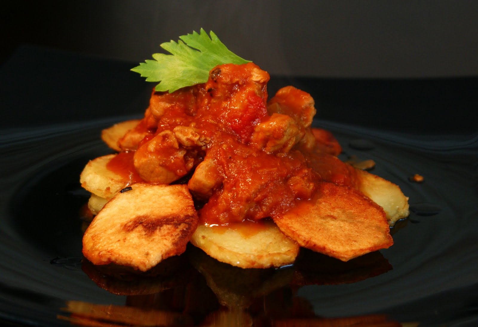 CAROLINE´S CREATIVE FOOD: MAGRO CON TOMATE