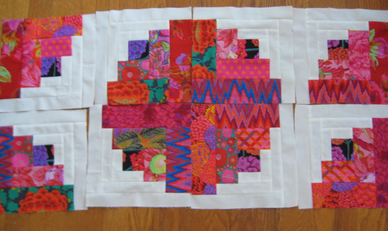 The Yarnarian: Curved log cabin