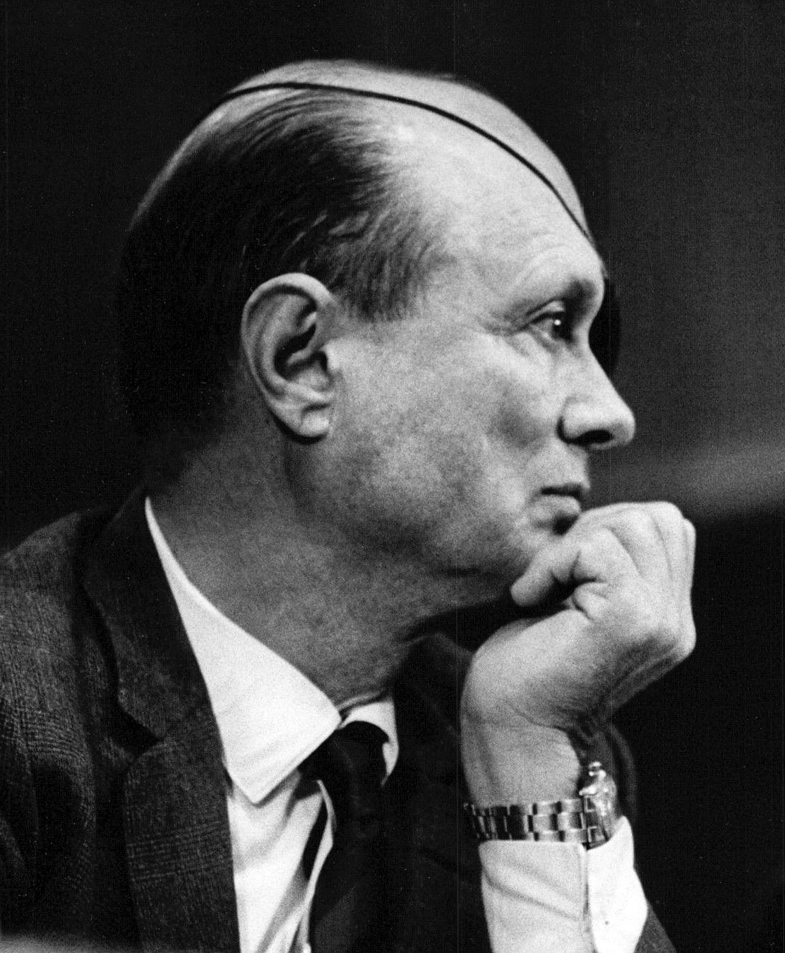 Welcome to RolexMagazine.com: Rolex Tool Watching: Middle East Rolex as ...