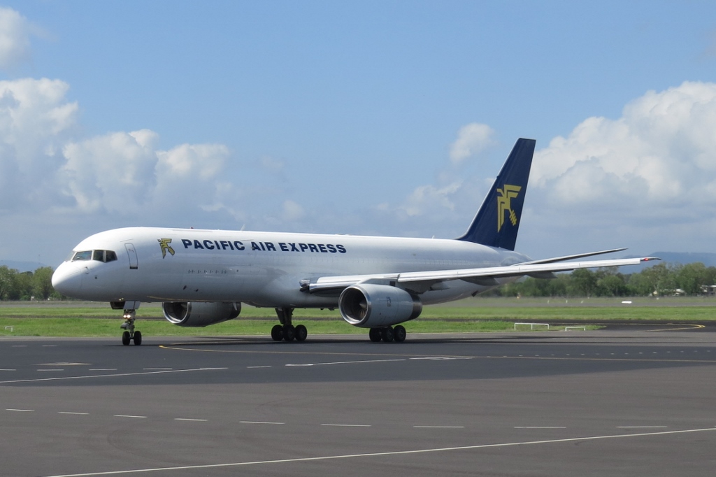 Central Queensland Plane Spotting: Many Photos and Videos as Pacific ...