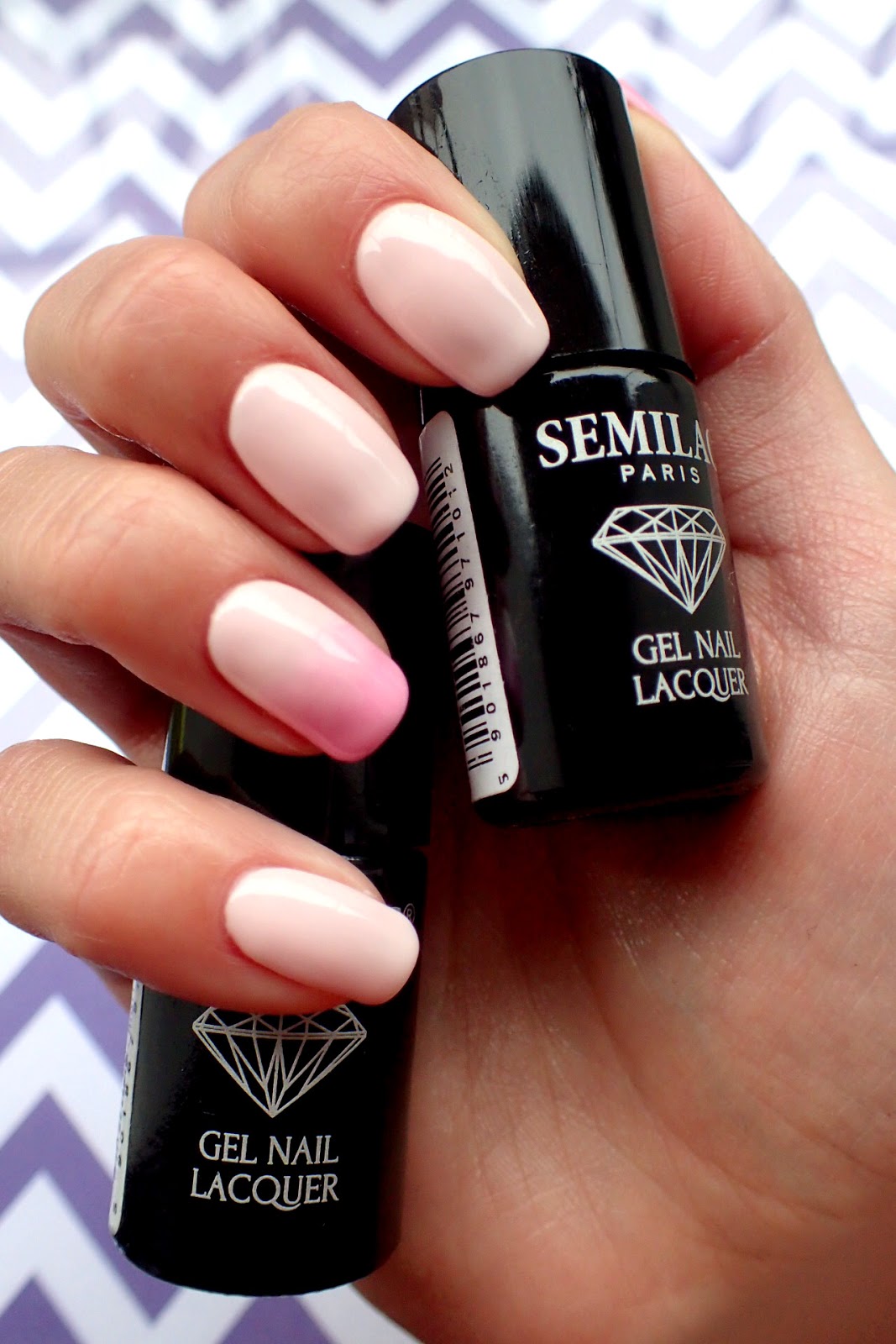 Love Chevron: Manicure hybrydowy Semilac Biscuit 032 & Sweet Pink 003 ...