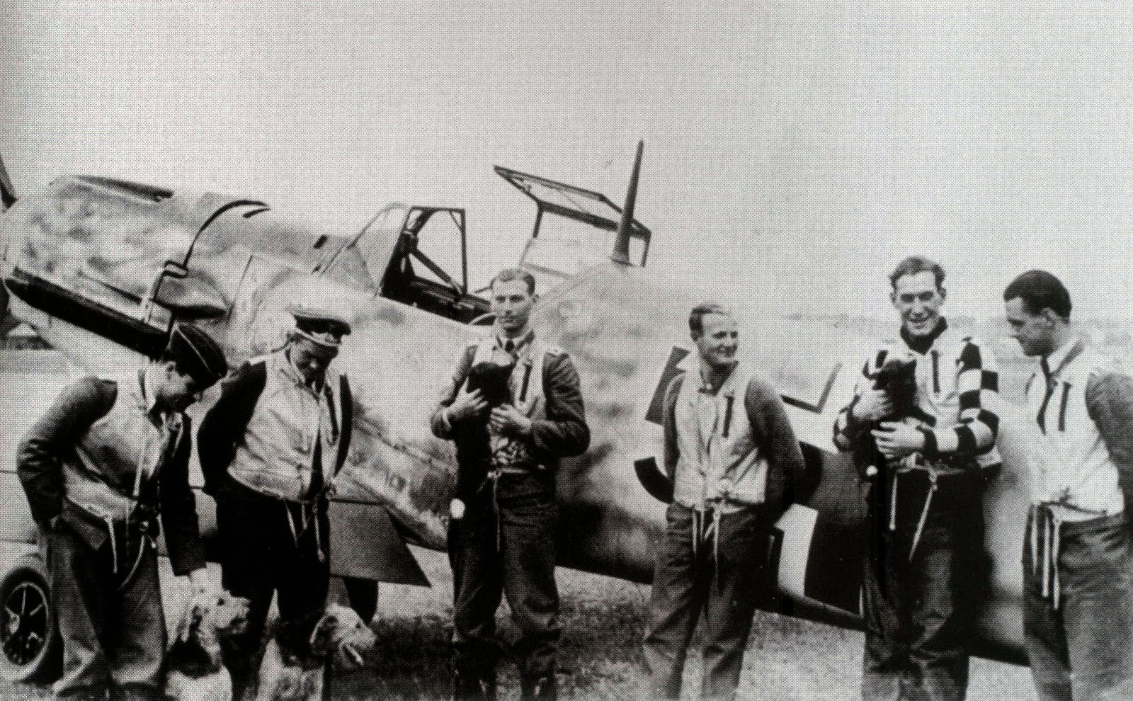 NAZI JERMAN: Foto Jagdgeschwader 77 (JG 77) "Herz As"