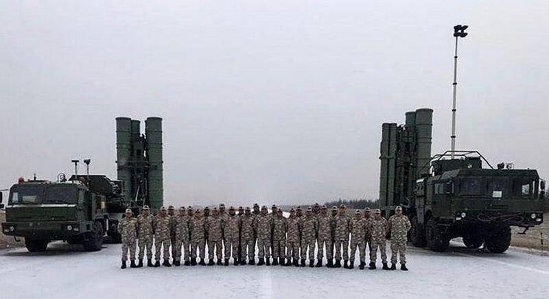 Military and Commercial Technology: A video of the launch of 9M96 ...