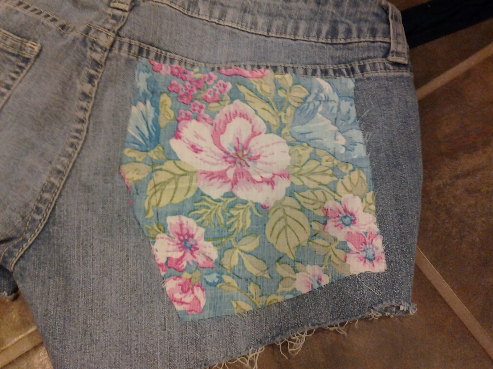 craftastical: Cute Pocket Pattern on jeans