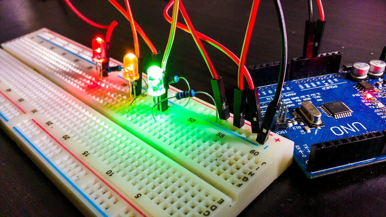 Breadboard Nedir? Ne İşe Yarar? Nasıl Kullanılır? - UrhobA Breadboard Nedir? Ne İşe Yarar? Nasıl Kullanılır? - UrhobA