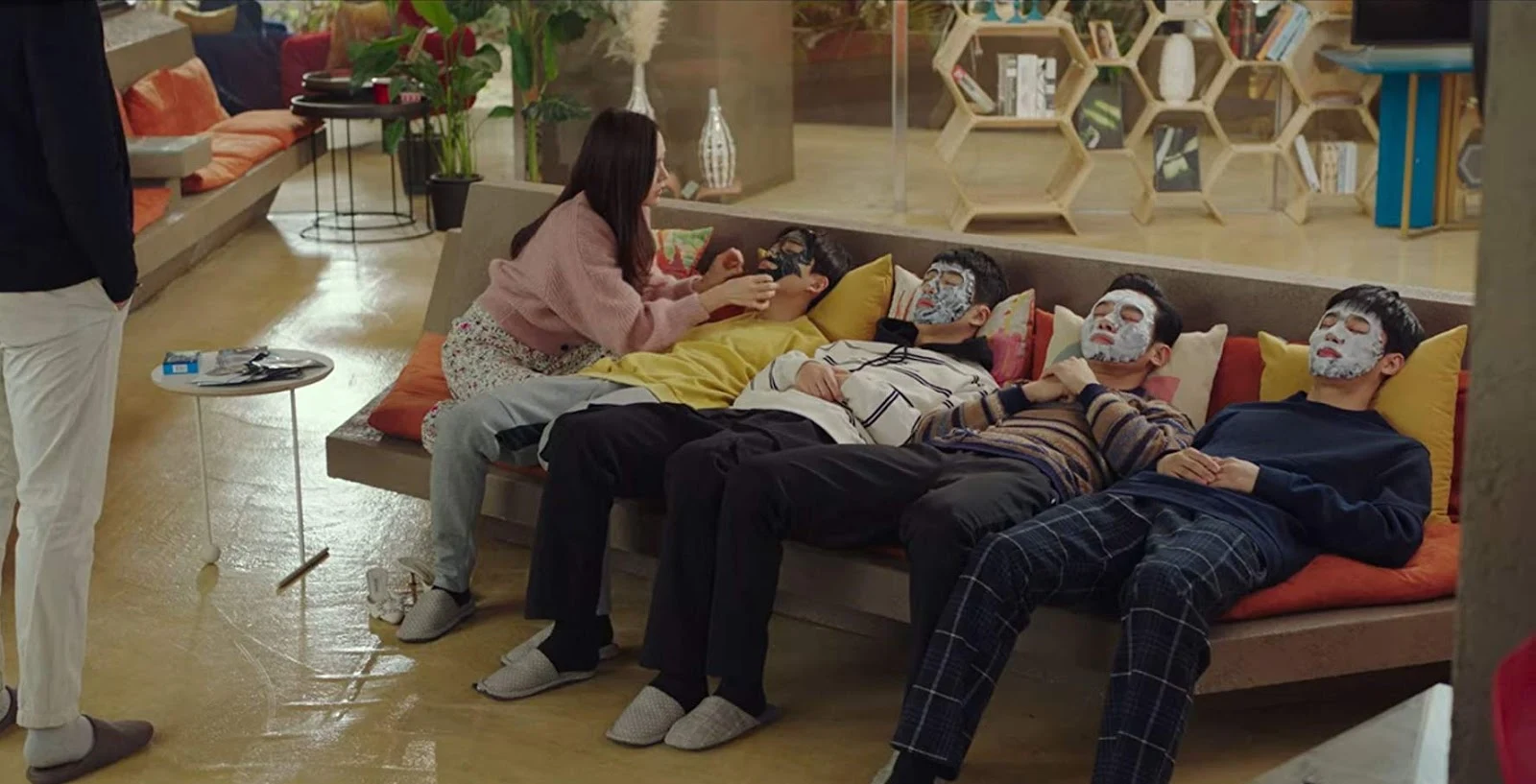 Review & Sinopsis : Crash Landing on You - Ibu Segala Tau - Cinta ...