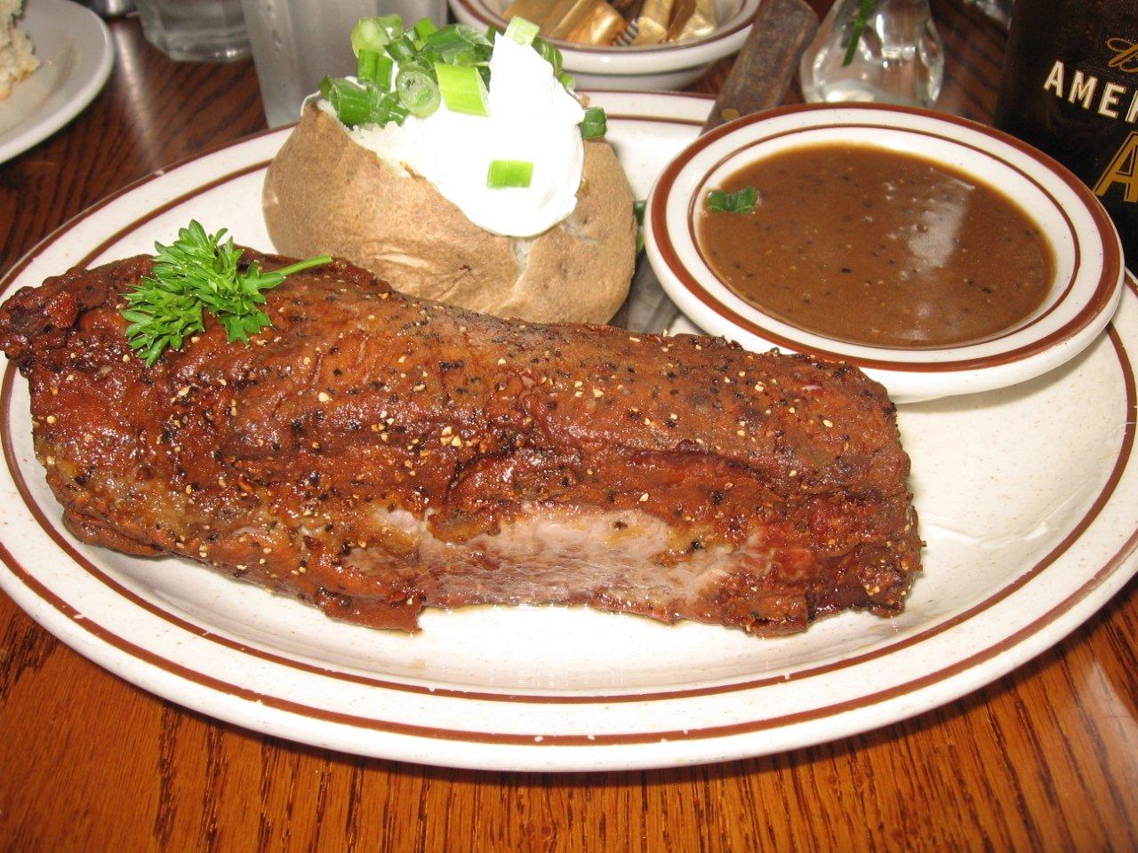 That Food Guy: Double Musky Inn - Girdwood, Alaska