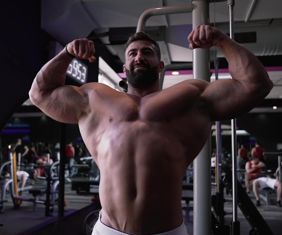 Muscle Lover: Greek Super-Heavyweight bodybuilder Thanos Alibakis (2)